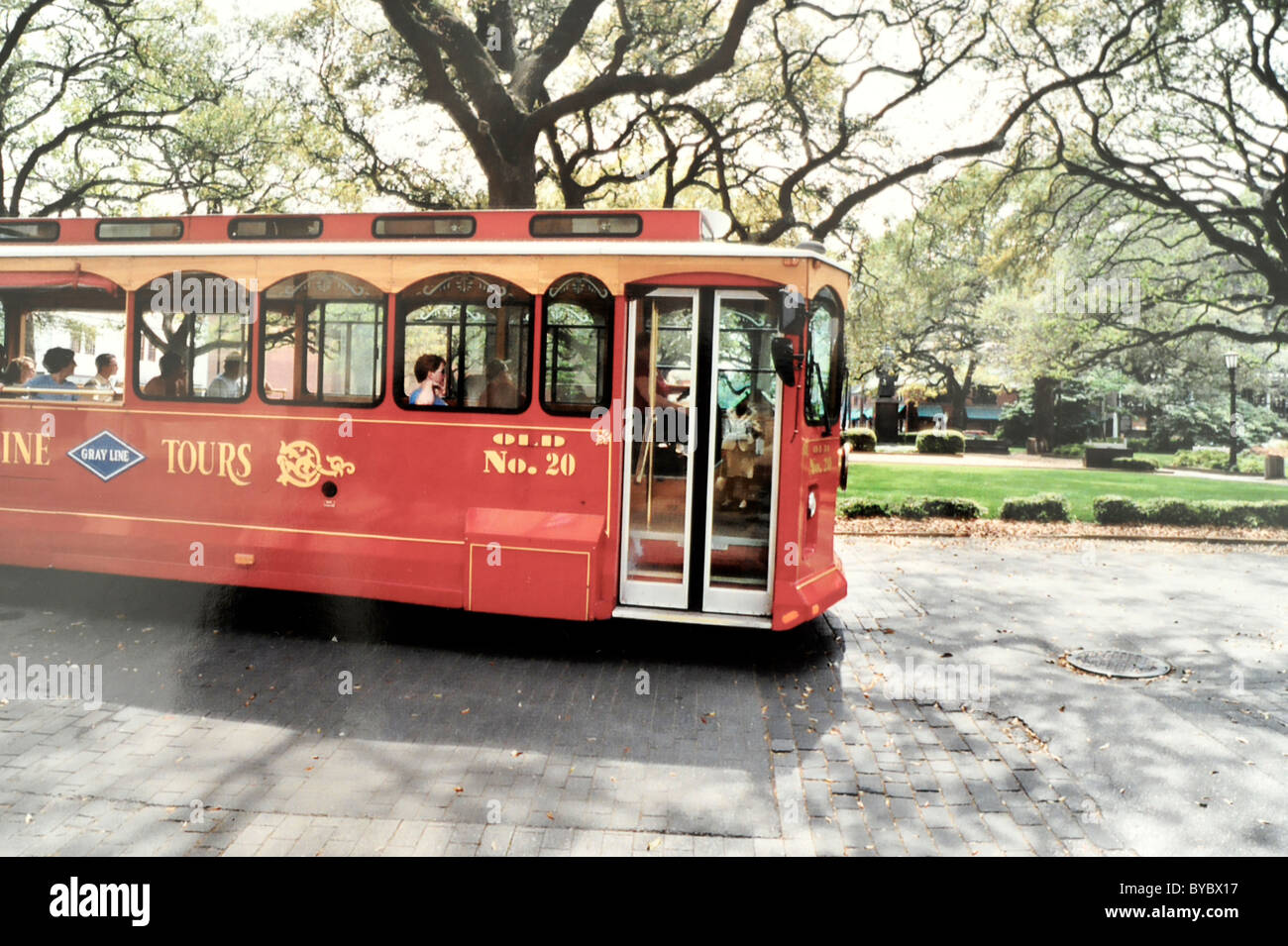 Savannah Georgia tourist bus in downtown Savannah Stock Photo - Alamy