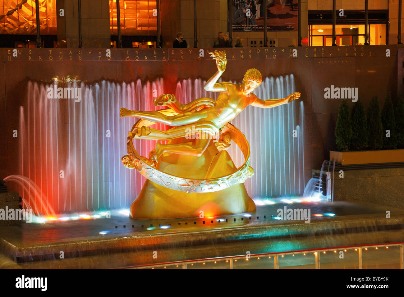 Prometheus statue at Rockefeller Center, New York Stock Photo - Alamy
