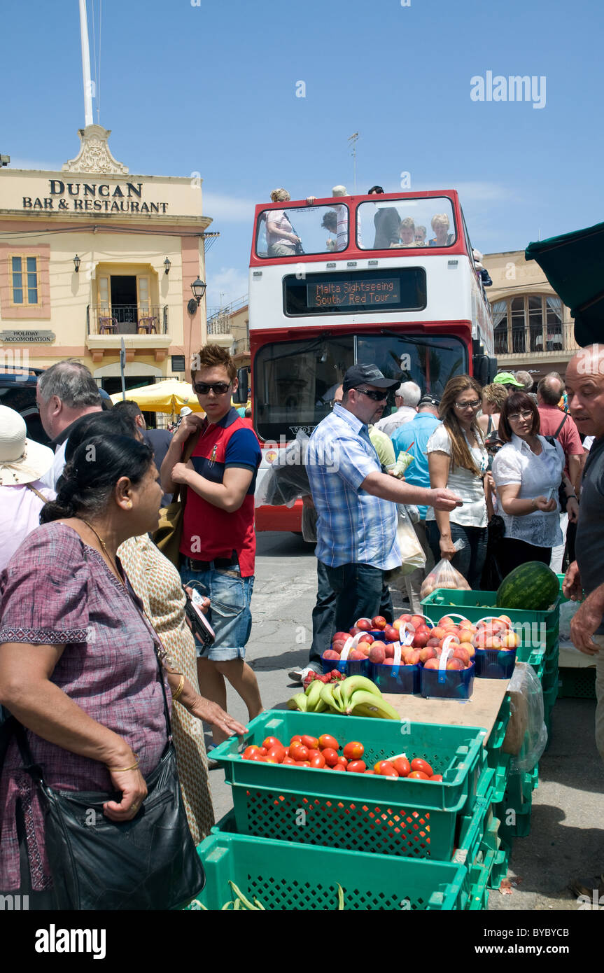 Street Market at Marsaxlokk, the most photographed Maltese village in ...
