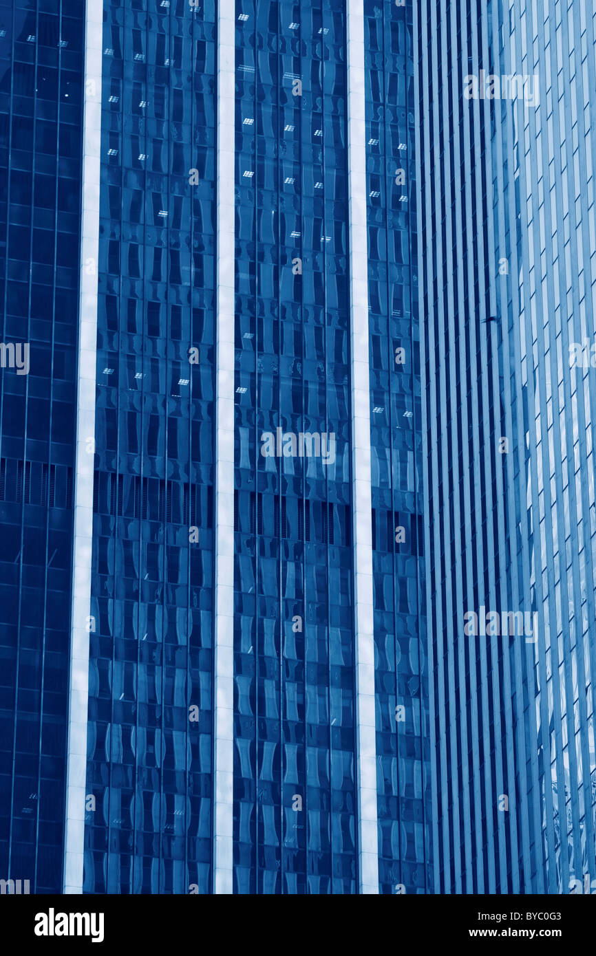 New york skyscraper construction hi-res stock photography and images ...