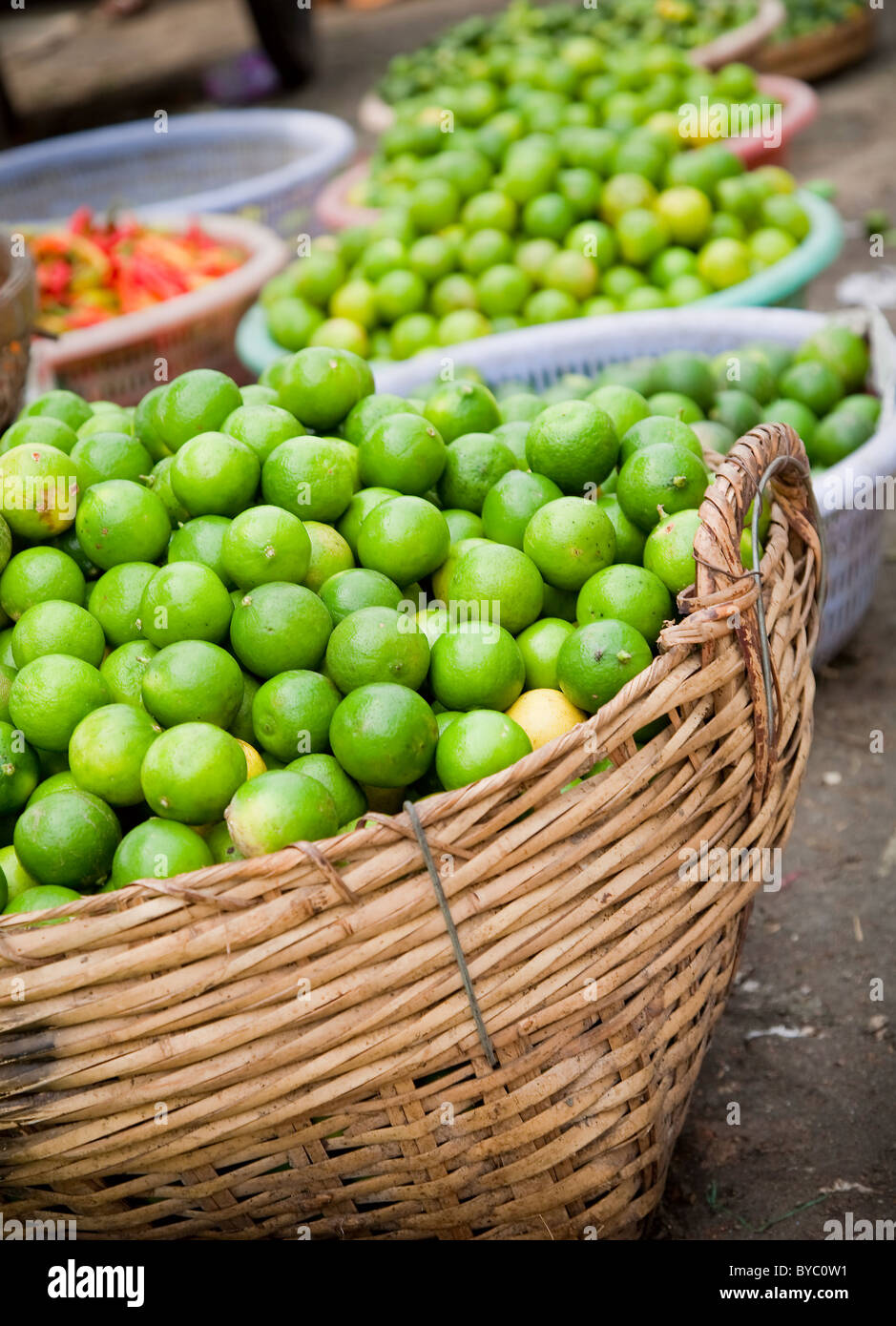 Many limes in box hi-res stock photography and images - Alamy