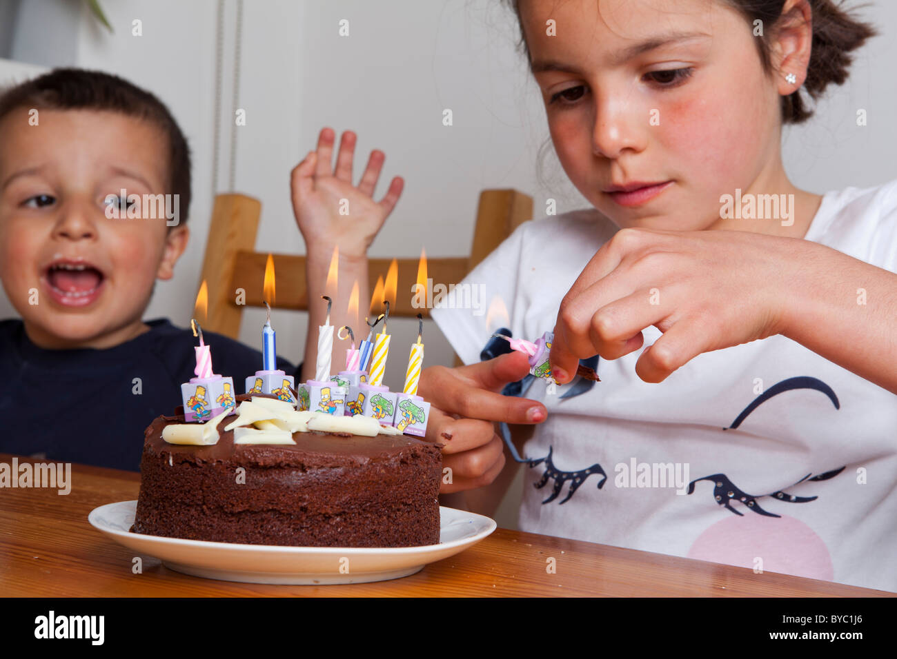 Candles for cake hi-res stock photography and images - Alamy