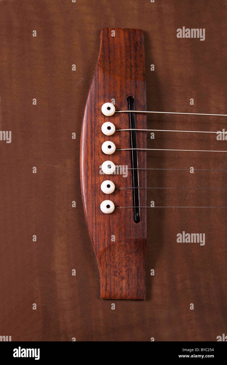 Steel stringed guitar hi-res stock photography and images - Alamy