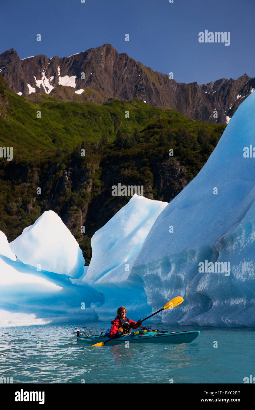 Kayaking in Bear Lagoon, Kenai Fjords National Park, near Seward ...