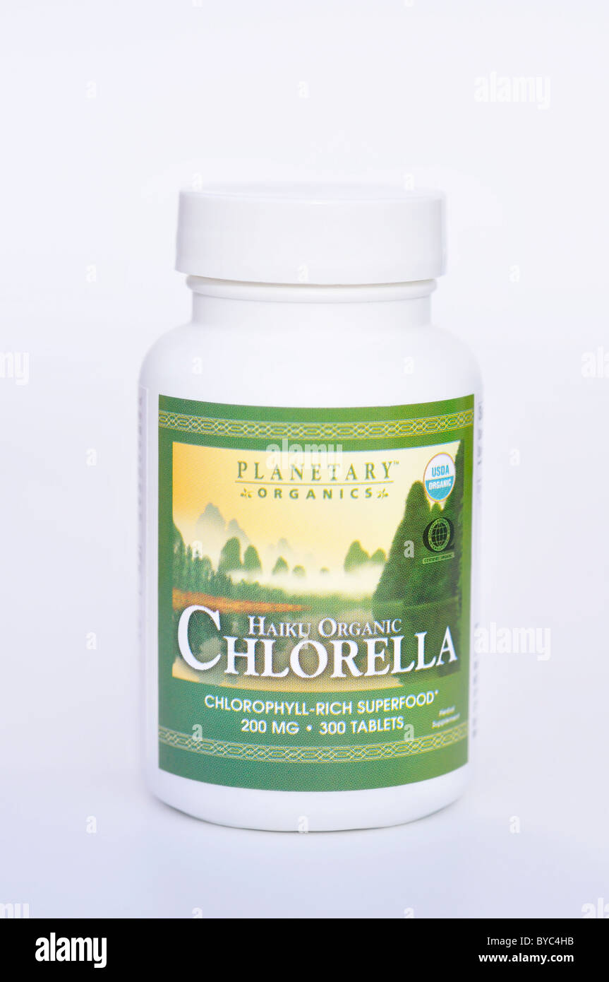 Dietary supplements - chlorella tabs Stock Photo - Alamy
