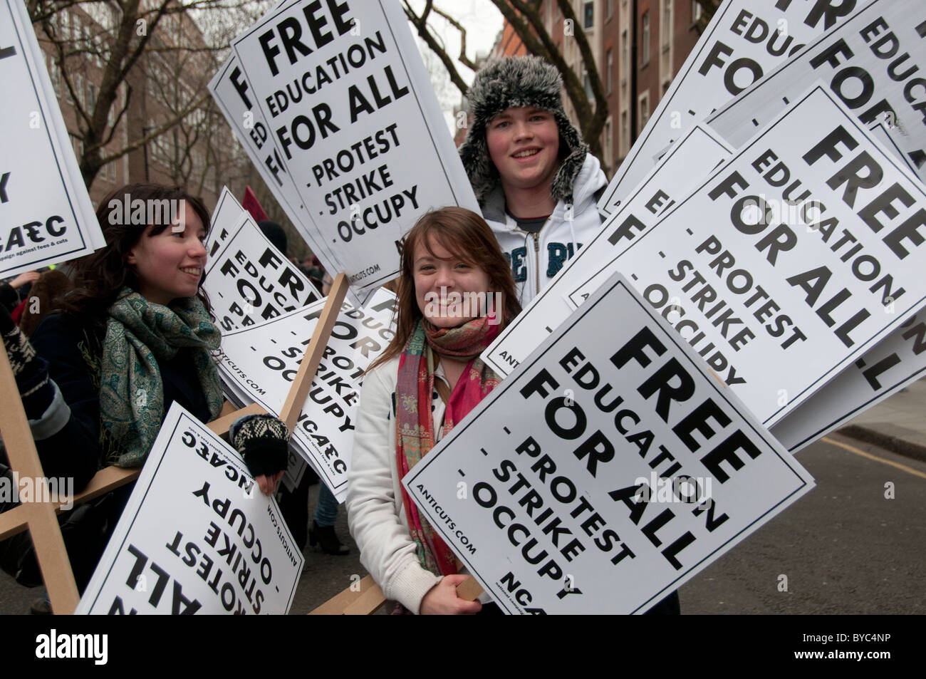 Student with placard hi-res stock photography and images - Alamy
