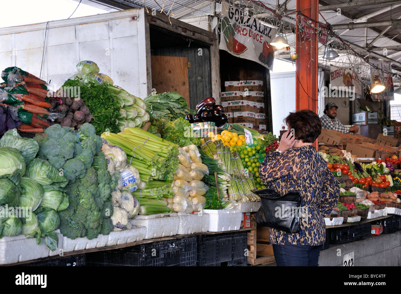 Farmers Market Dallas High Resolution Stock Photography and Images - Alamy
