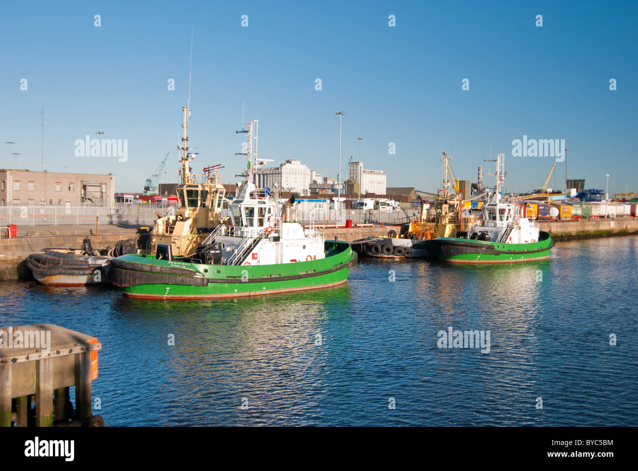 Modern Tug Boats High Resolution Stock Photography and Images - Alamy
