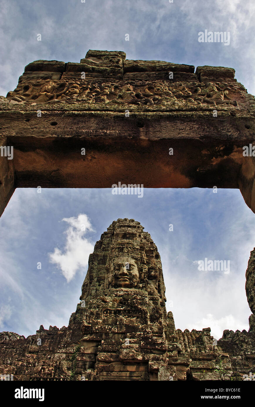Angkor thom temples hi-res stock photography and images - Alamy