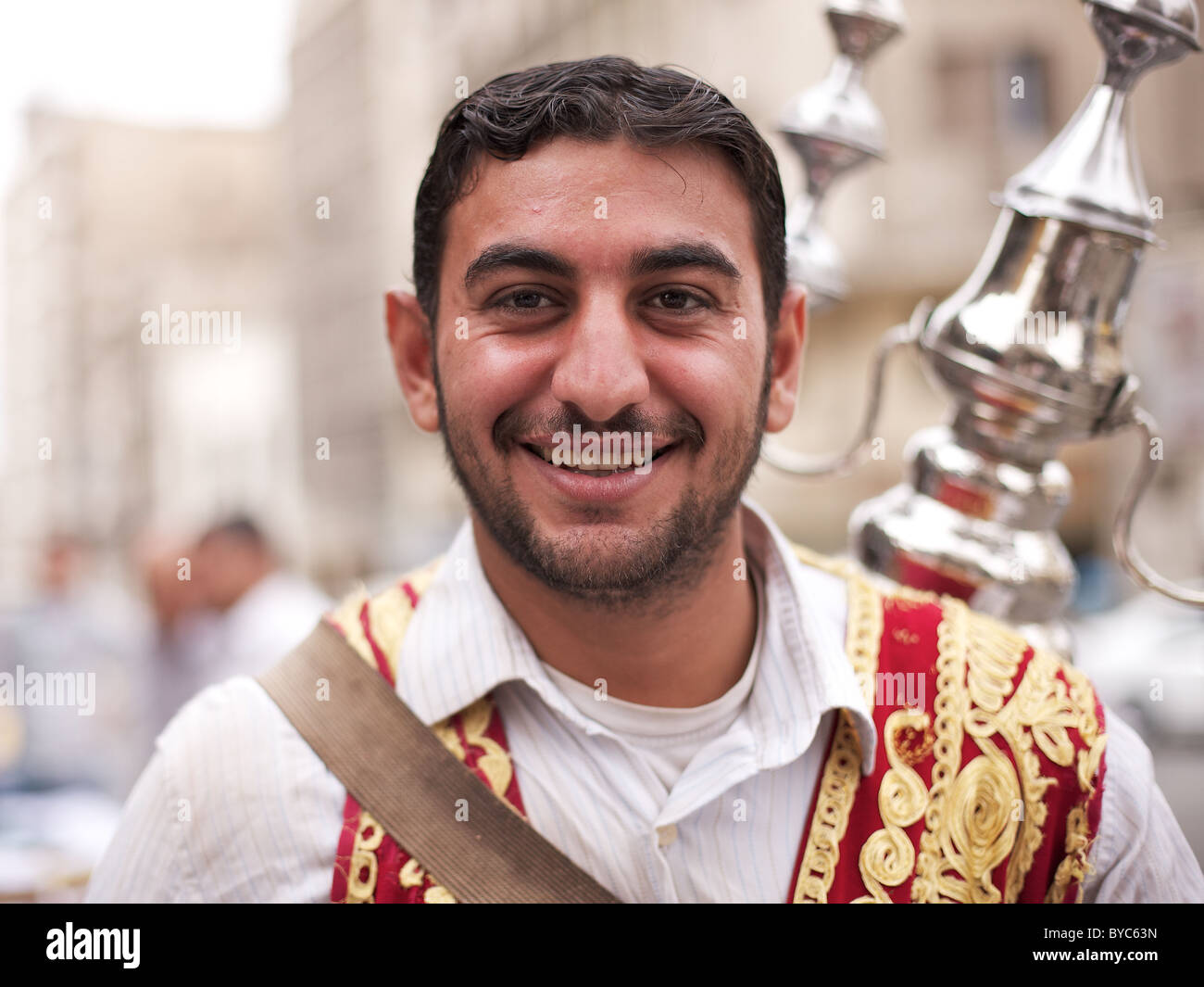 Portrait of traditional tea vendor on streets of Aleppo, Syria Stock ...