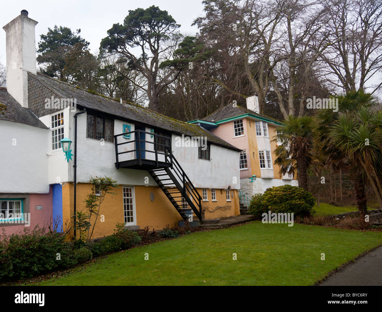 Portmeirion village winter hi-res stock photography and images - Alamy