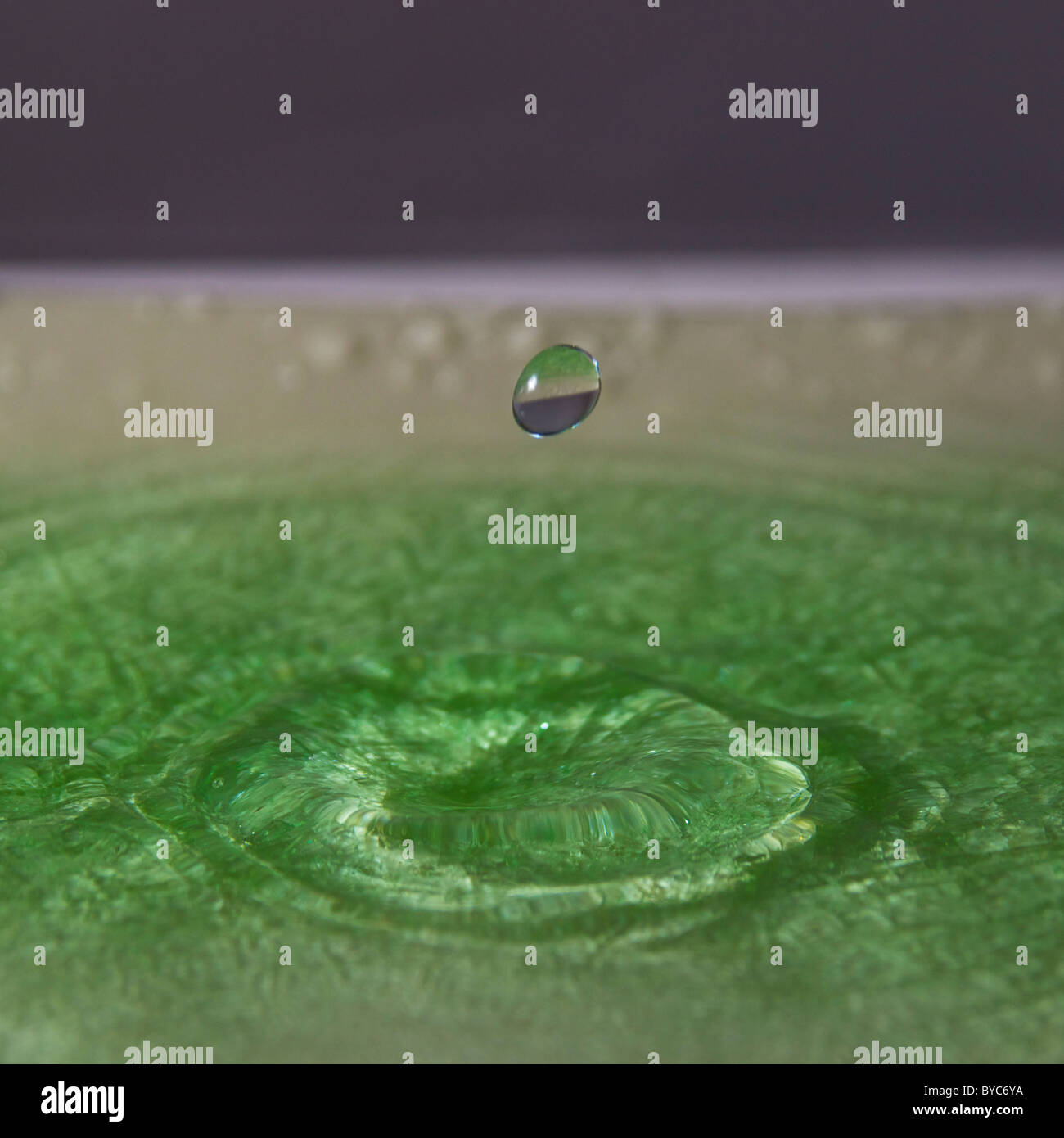 Frozen water droplet hi-res stock photography and images - Alamy