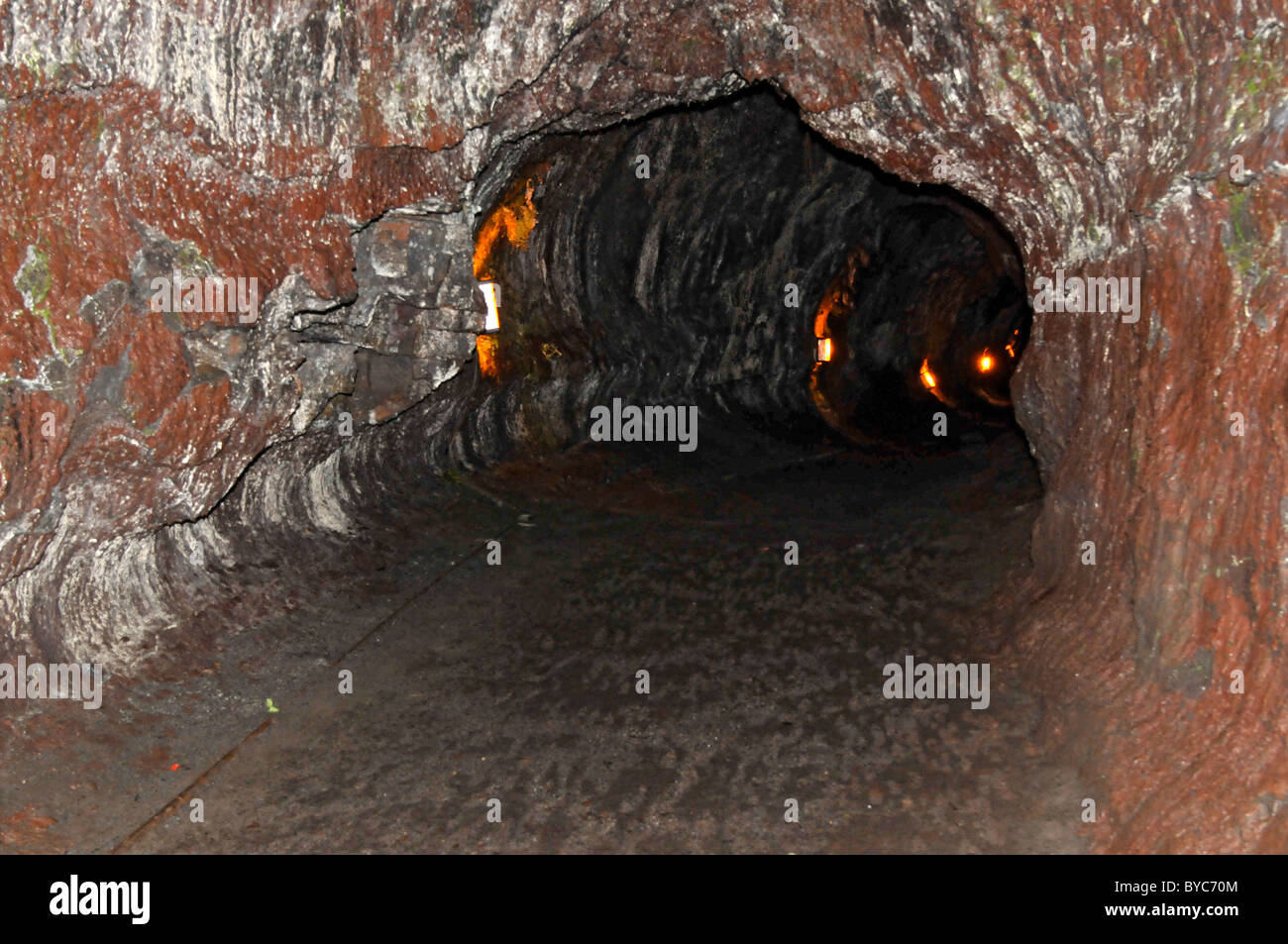Thurston Lava Tube Hawaii Volcanoes National Park Pacific Ocean Lava ...