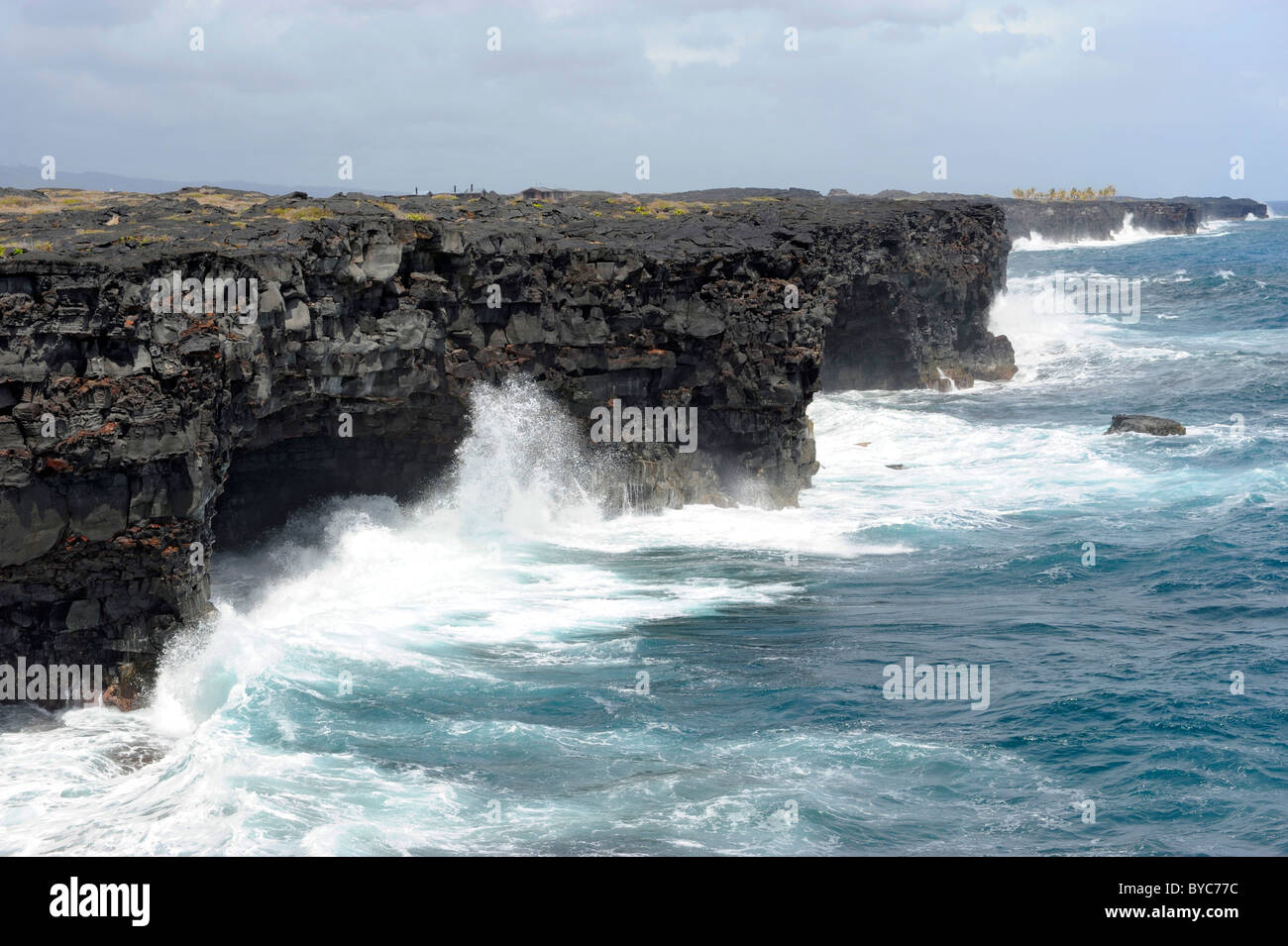 Waves pound lava shore Hawaii Volcanoes National Park Pacific Ocean ...