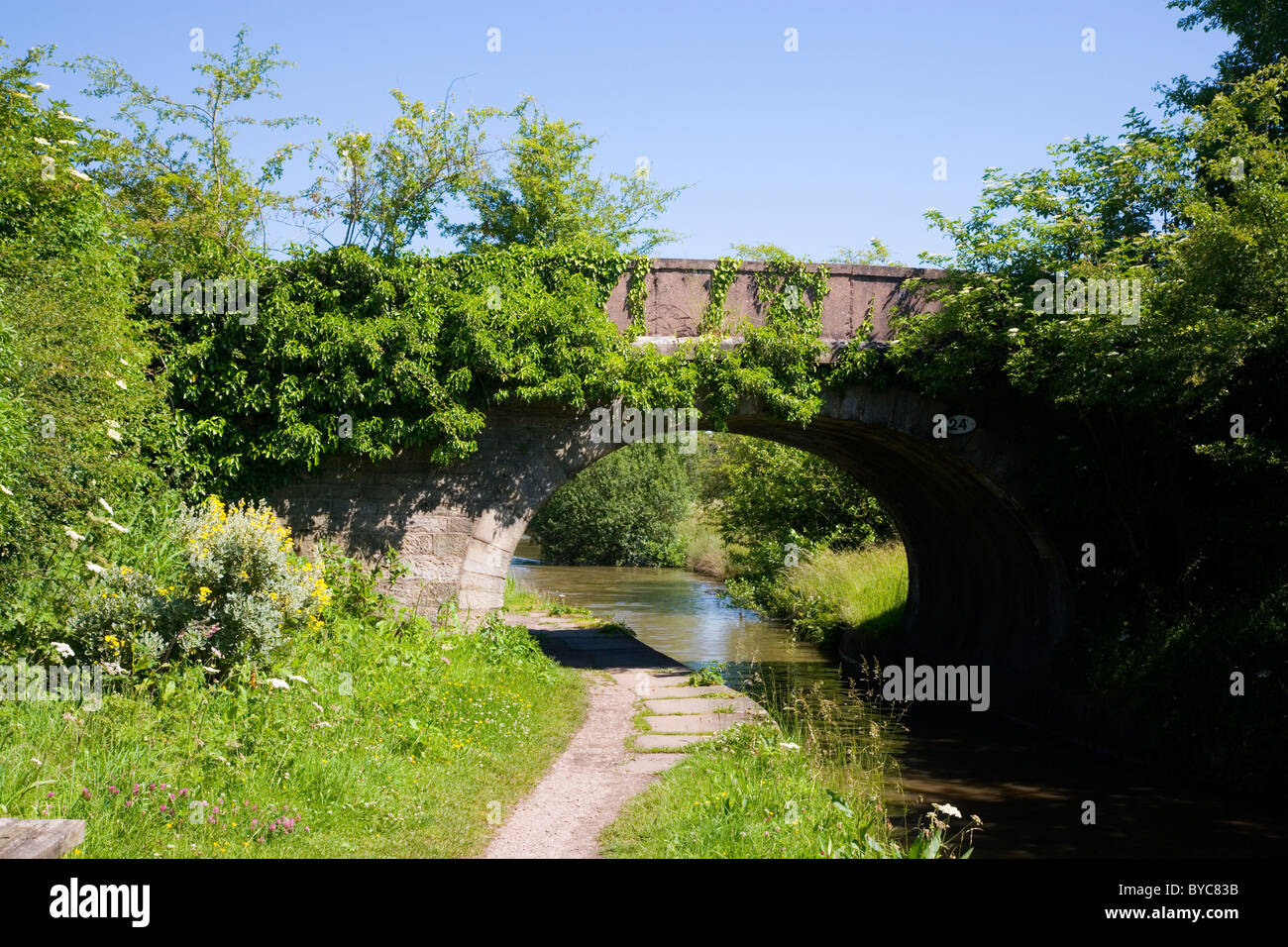 Macclesfield Canal Bridge High Resolution Stock Photography and Images ...