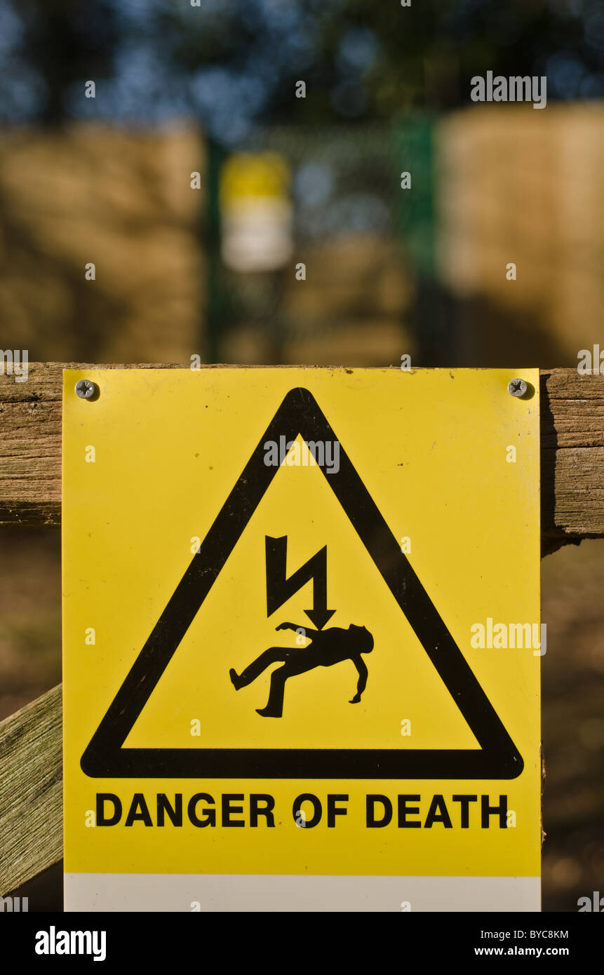 Danger of Death sign by high voltage transformer Stock Photo - Alamy