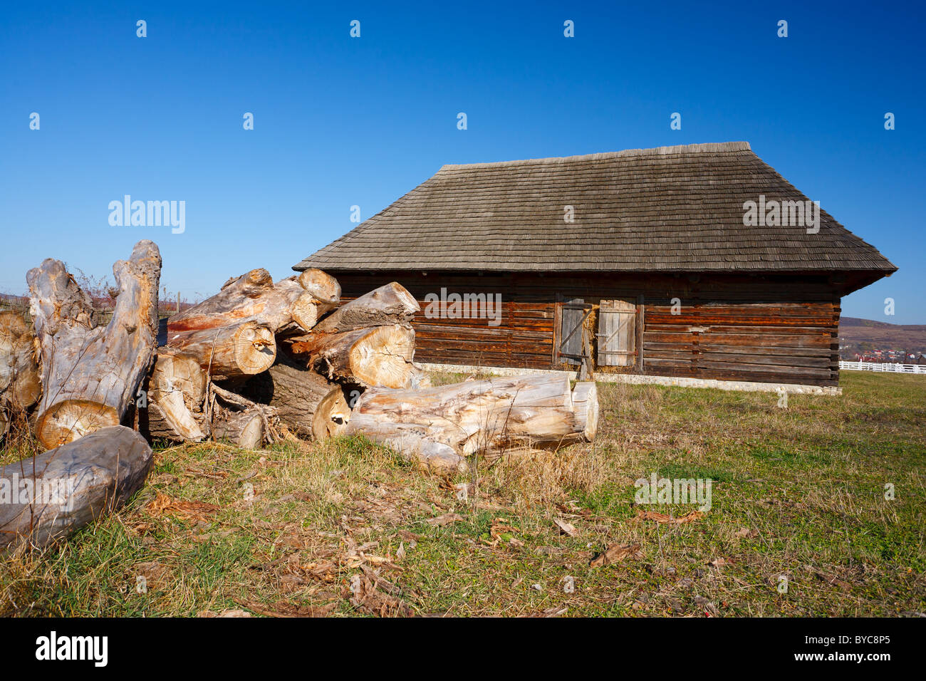 Timber farm building under construction hi-res stock photography and ...