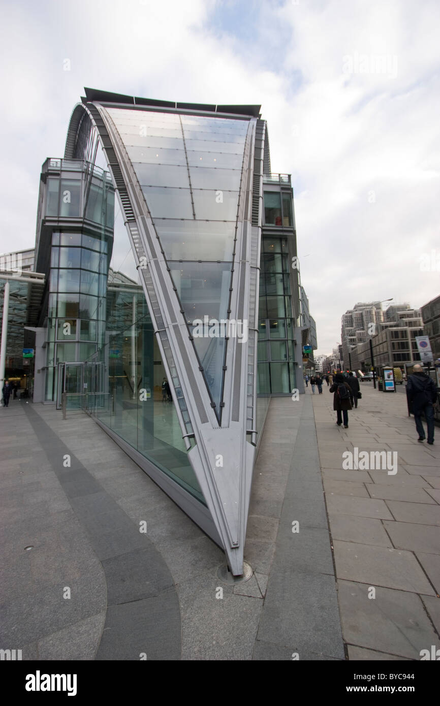 Landsec head office West Building, 100 Victoria street, London Stock ...