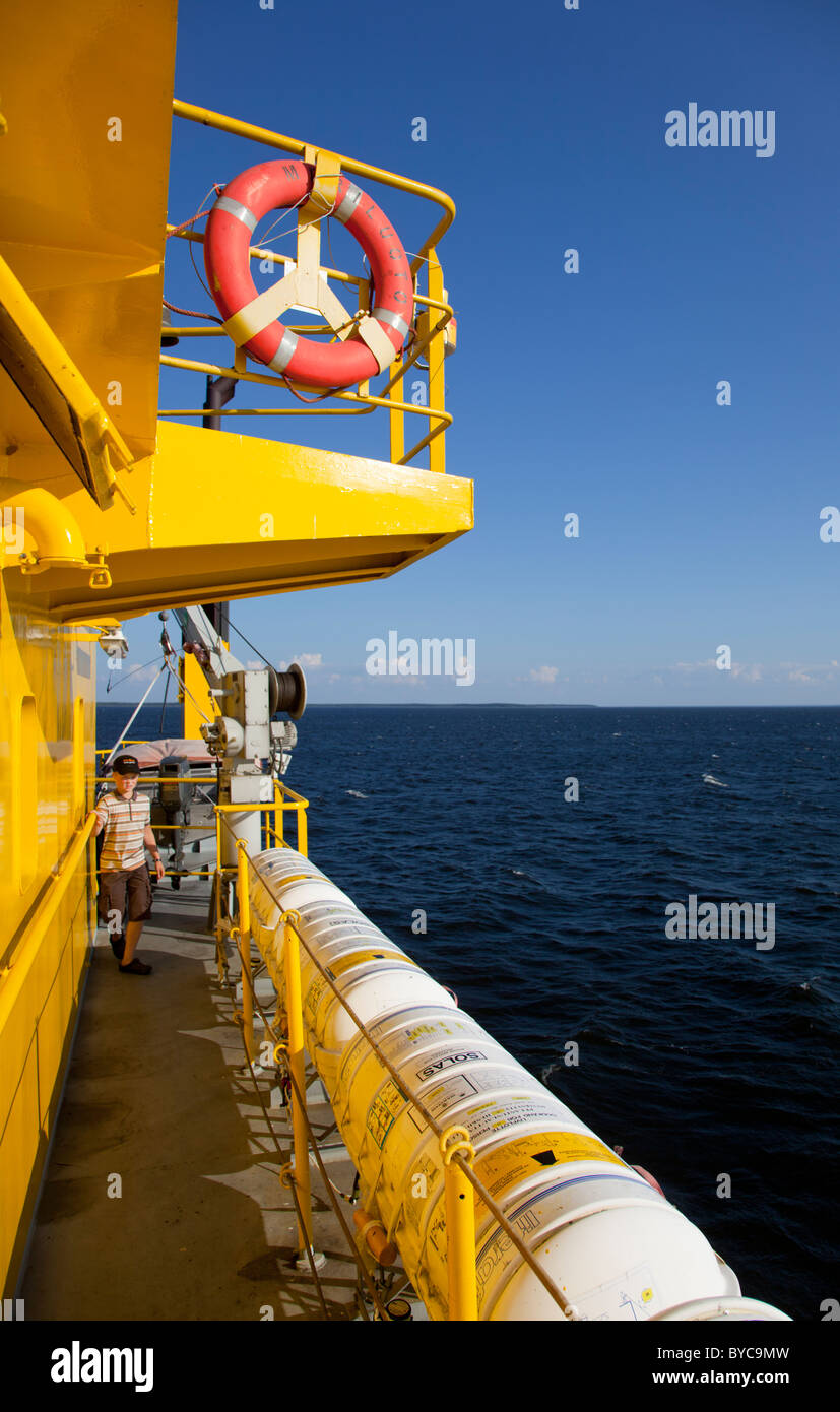 Life raft modules hi-res stock photography and images - Alamy