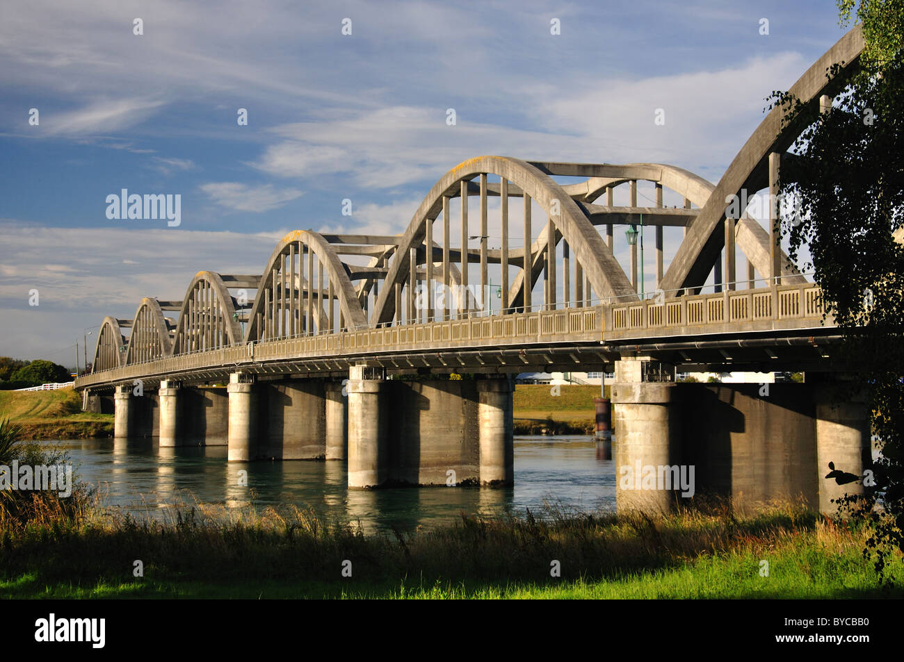 The balclutha bridge hi-res stock photography and images - Alamy