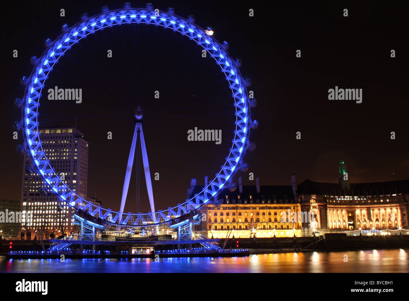 London eye firework hi-res stock photography and images - Alamy