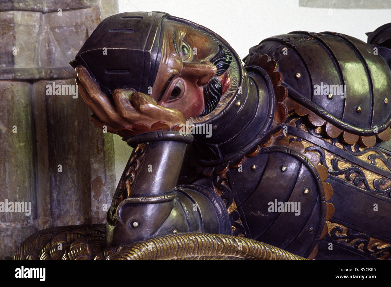 Knight carving hi-res stock photography and images - Alamy