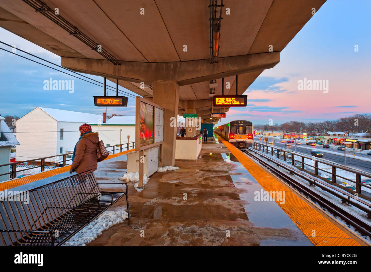 Merrick train station hi-res stock photography and images - Alamy