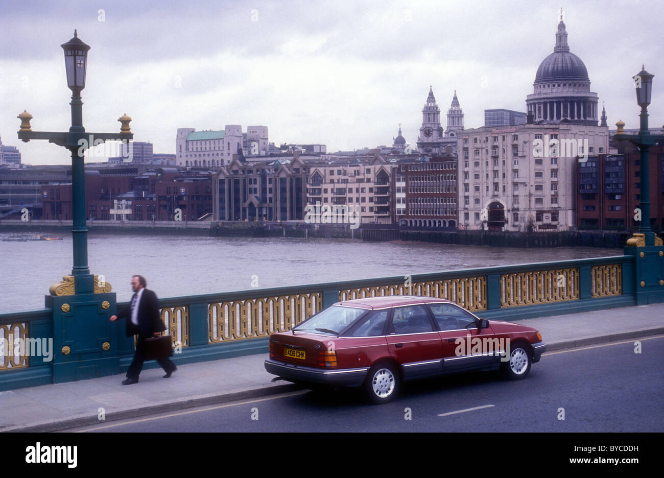 London 1988 hi-res stock photography and images - Alamy