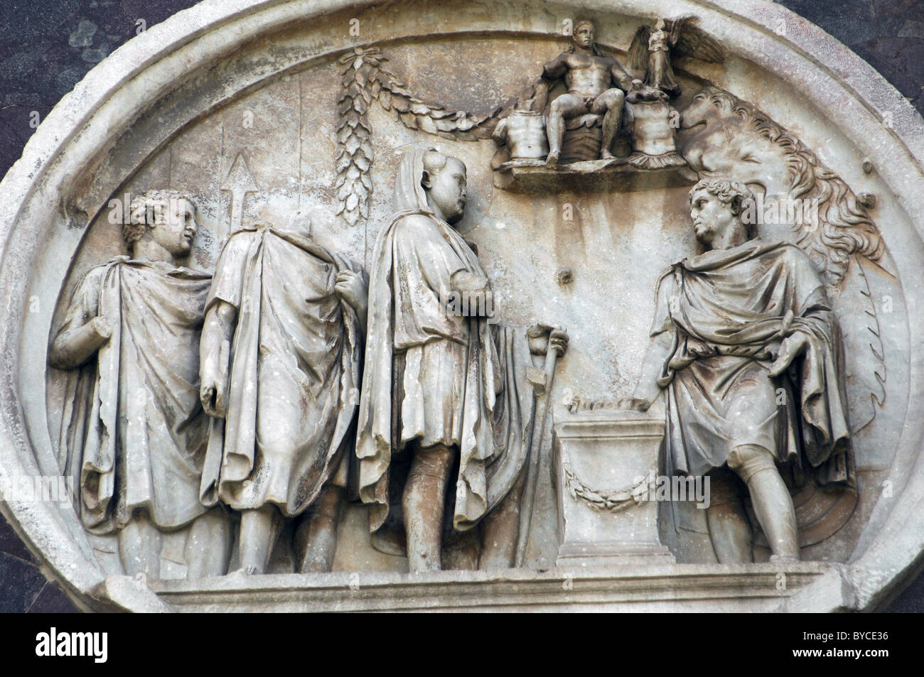 Roman Art. Arch of Constantine. Relief. Rome. Italy Stock Photo - Alamy
