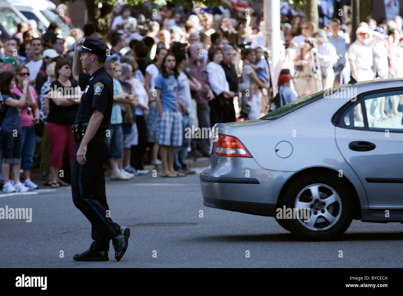 Traffic police directing hi-res stock photography and images - Alamy
