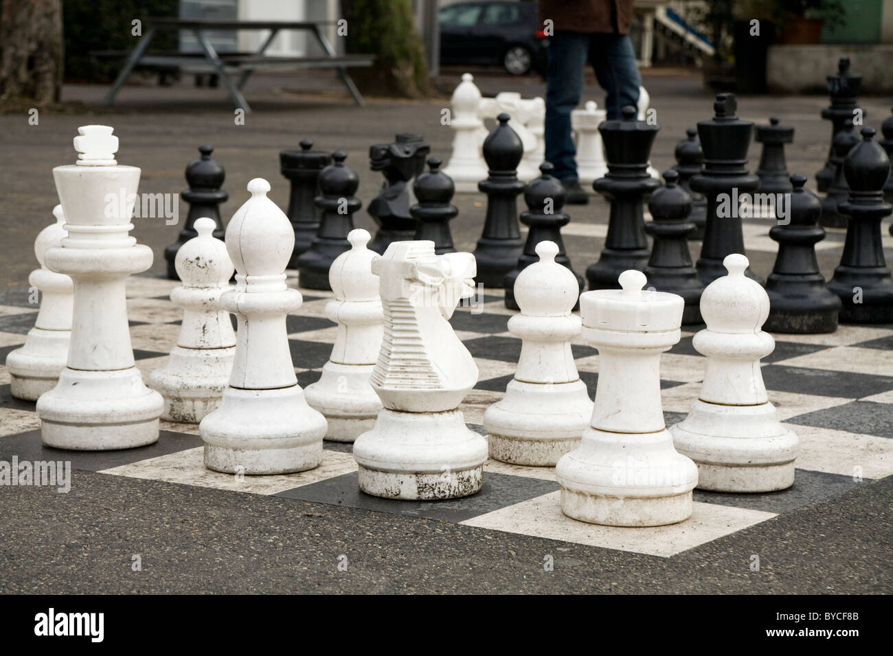 Chess pieces in starting position hi-res stock photography and images ...