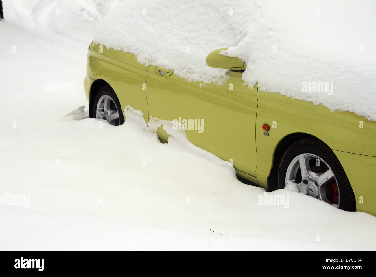 Heavy snow in deiniolen north hi-res stock photography and images - Alamy