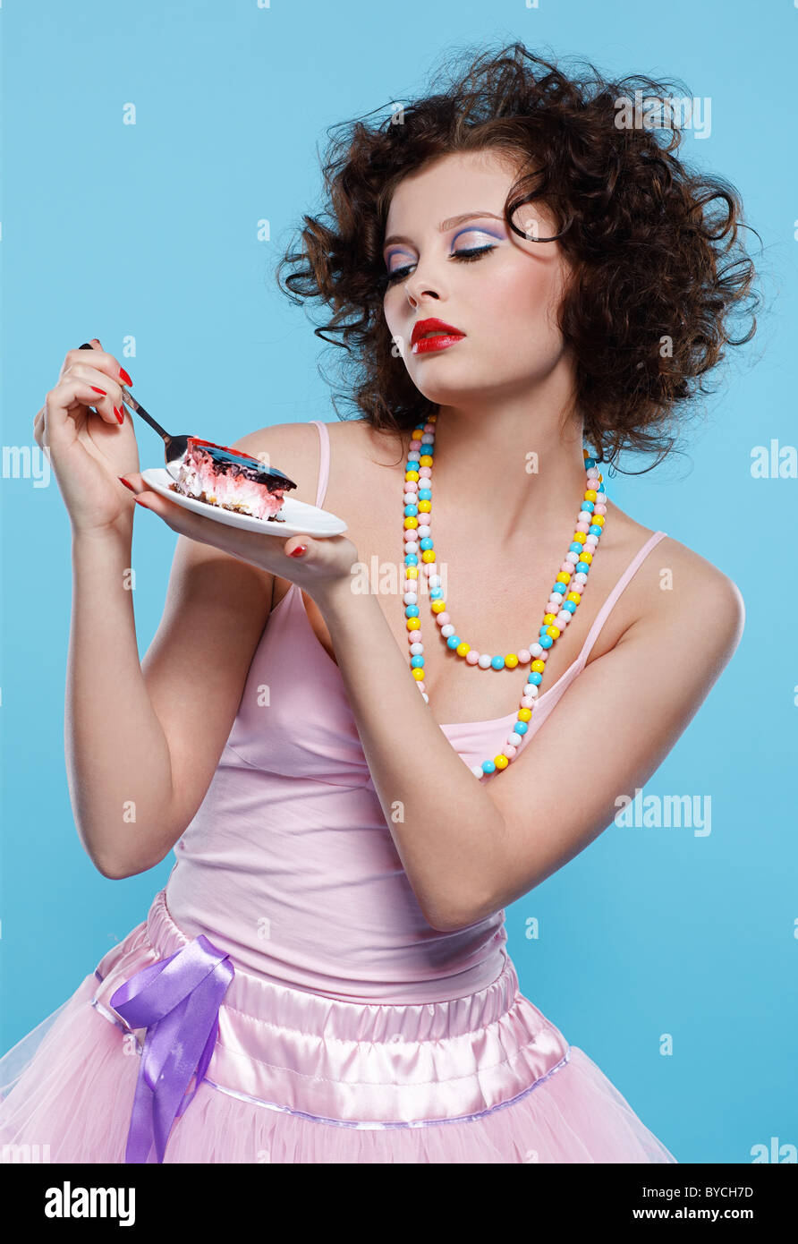 girl eating cake Stock Photo - Alamy