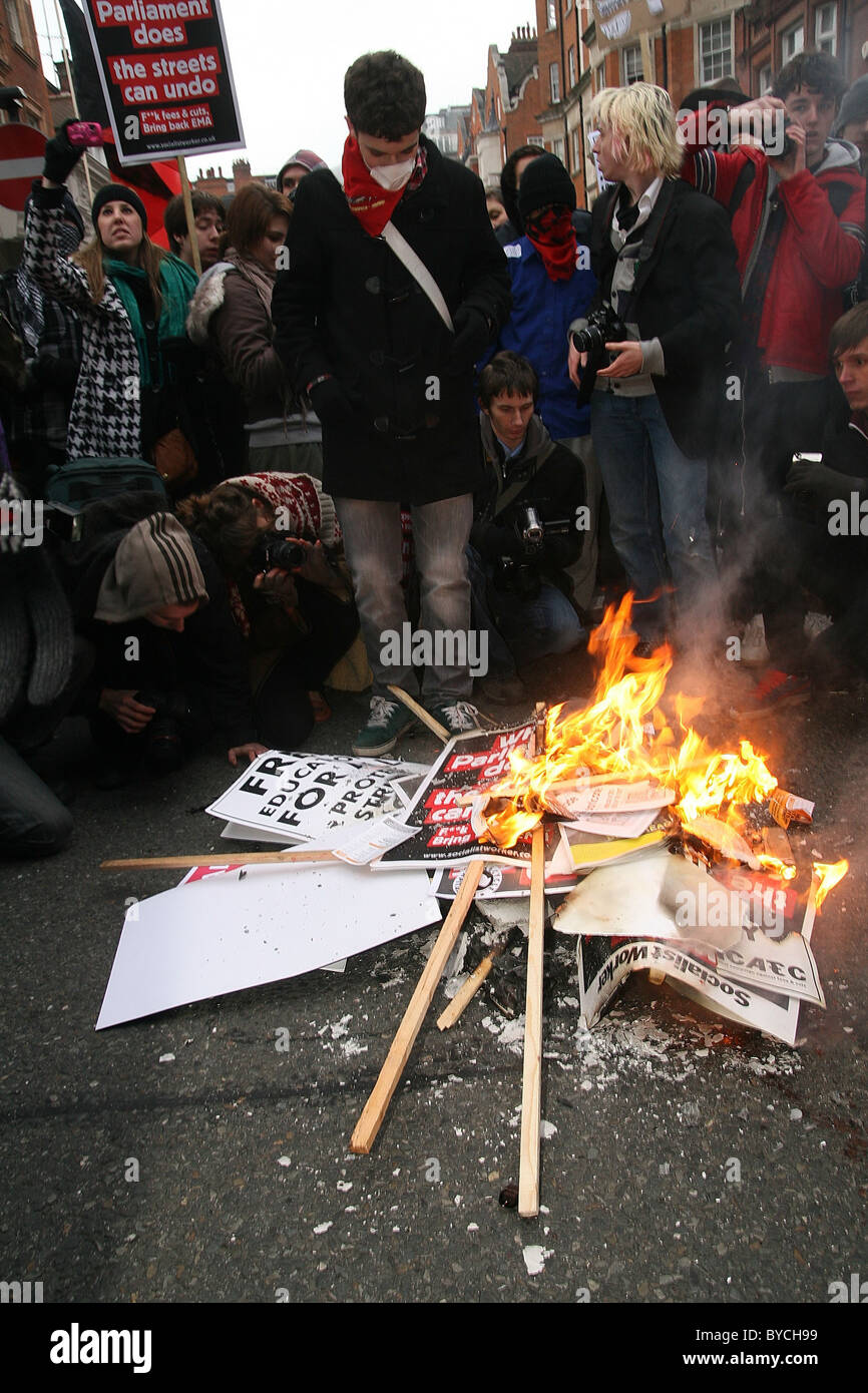 Egyptian mob hi-res stock photography and images - Alamy