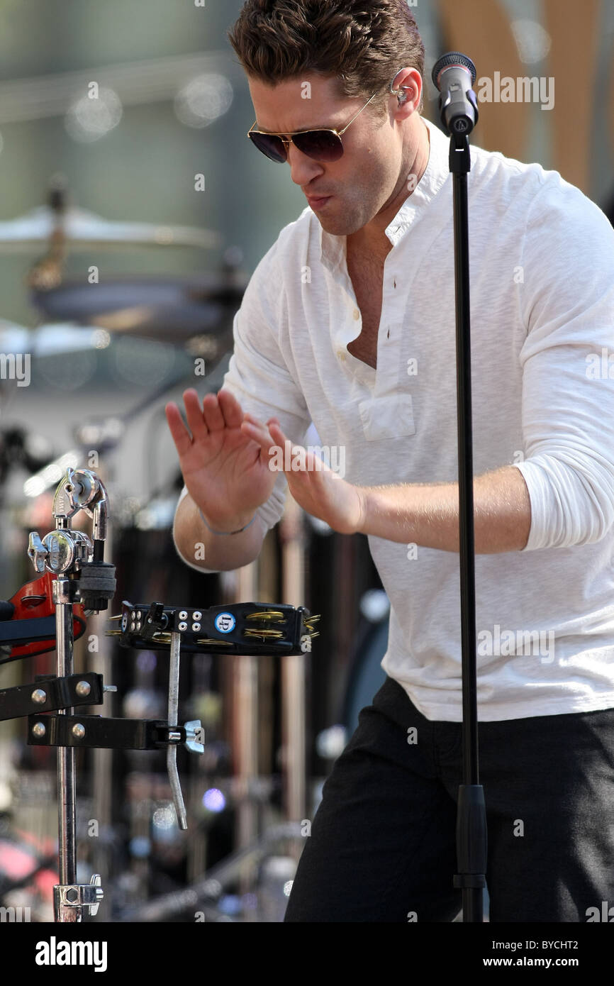 MATTHEW MORRISON MATTHEW MORRISON FIRST LIVE SOLO CONCERT PRESENTED BY ...
