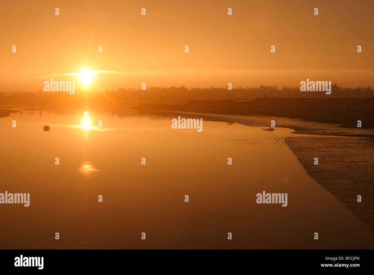 A Winter sunrise over the Stour Estuary near Manningtree, Suffolk/Essex ...
