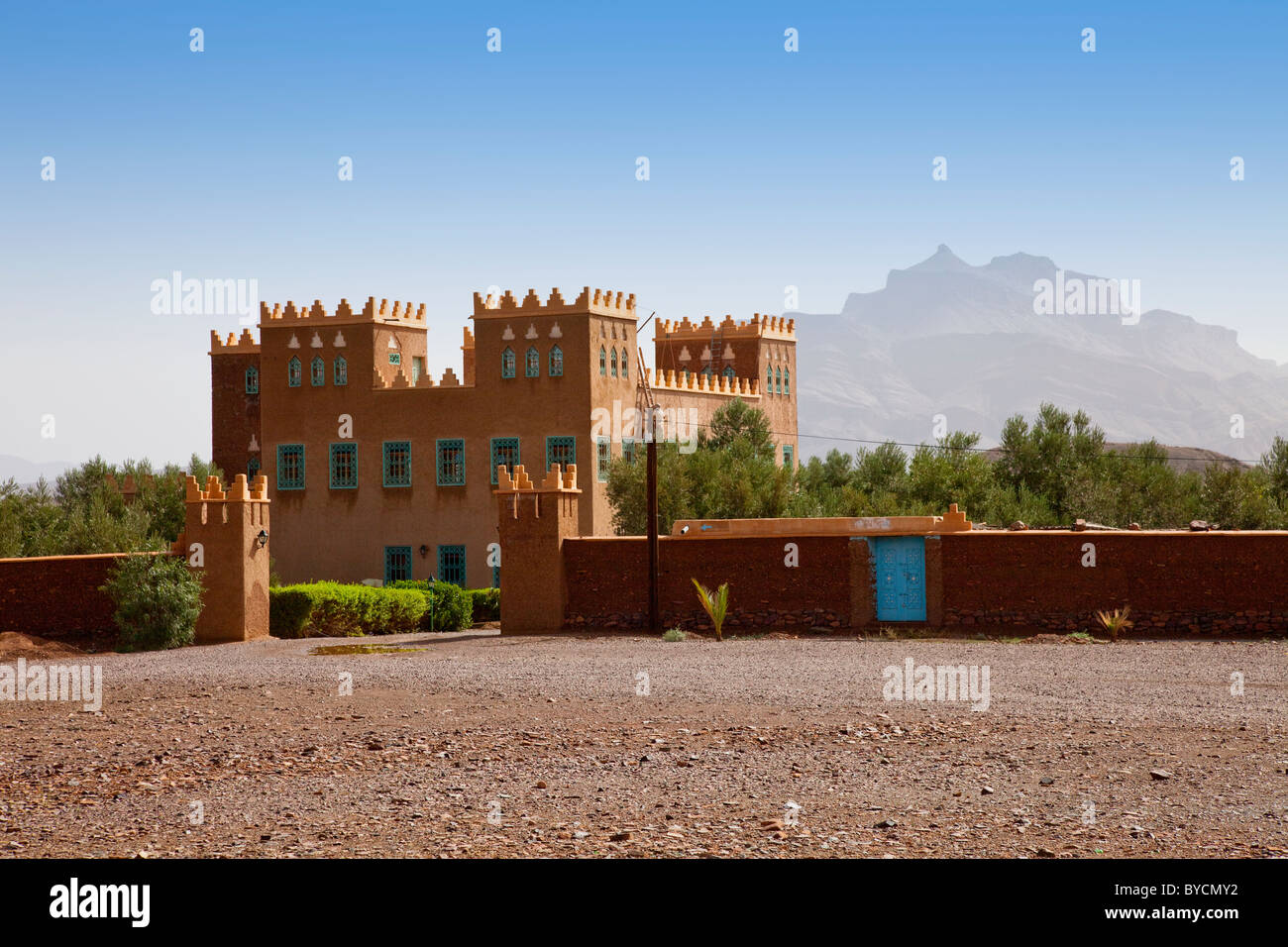 Roadside building africa hi-res stock photography and images - Alamy