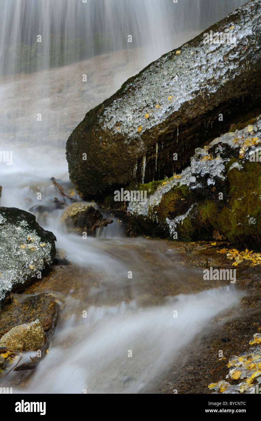 Waterfall mount whitney portal mt hi-res stock photography and images ...