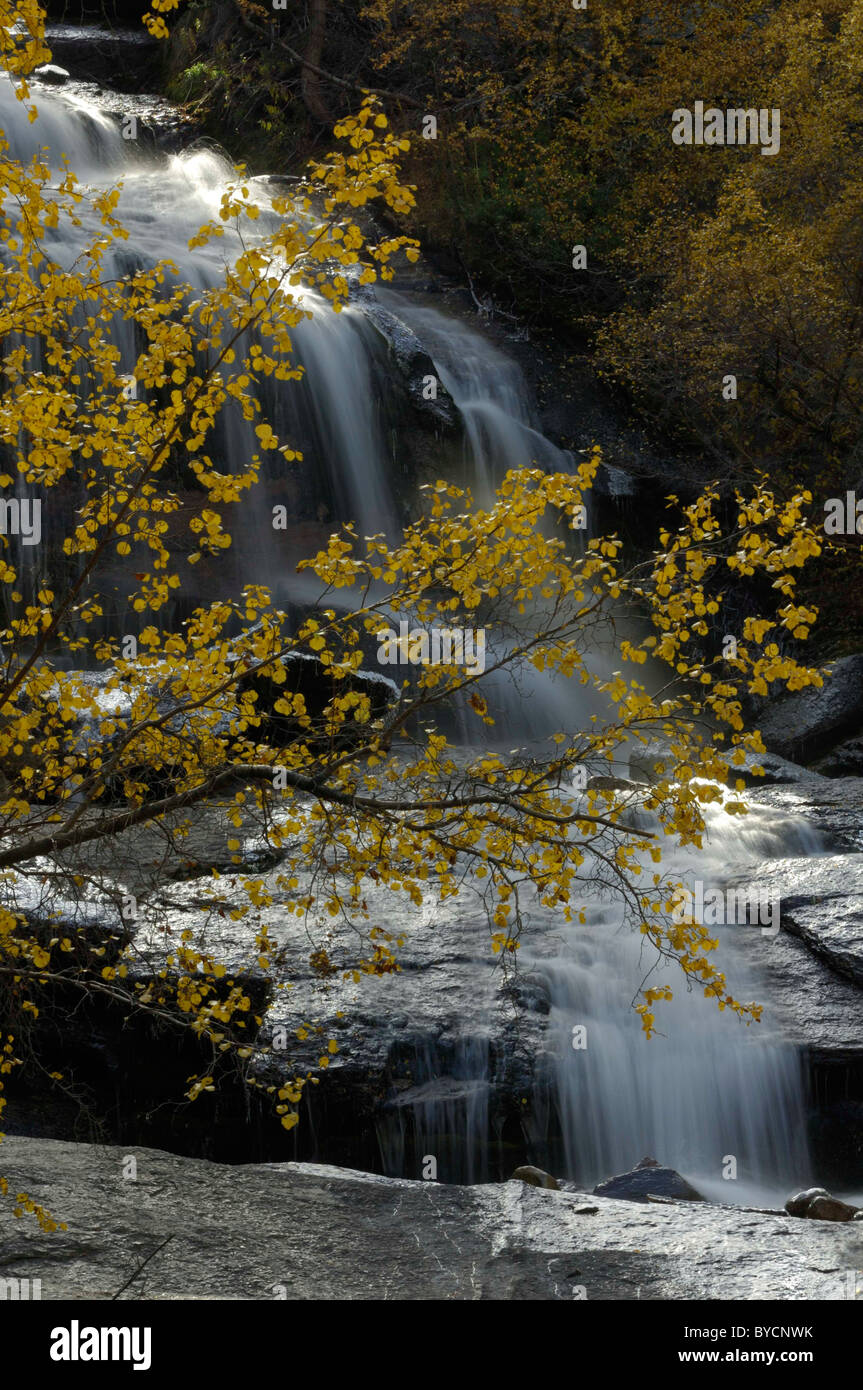 Waterfall mount whitney portal mt hi-res stock photography and images ...