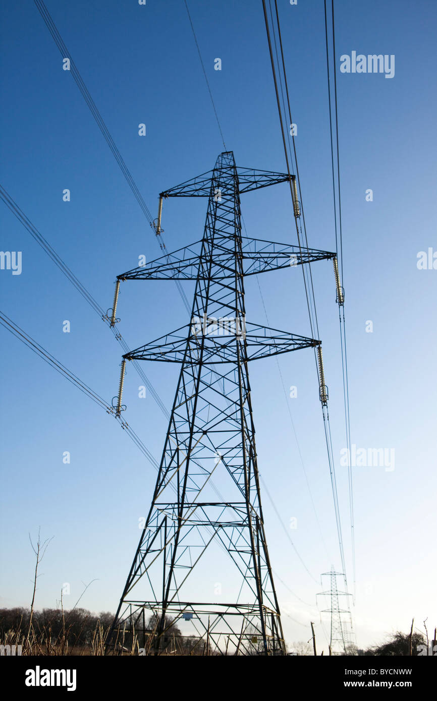 Grid network hi-res stock photography and images - Alamy