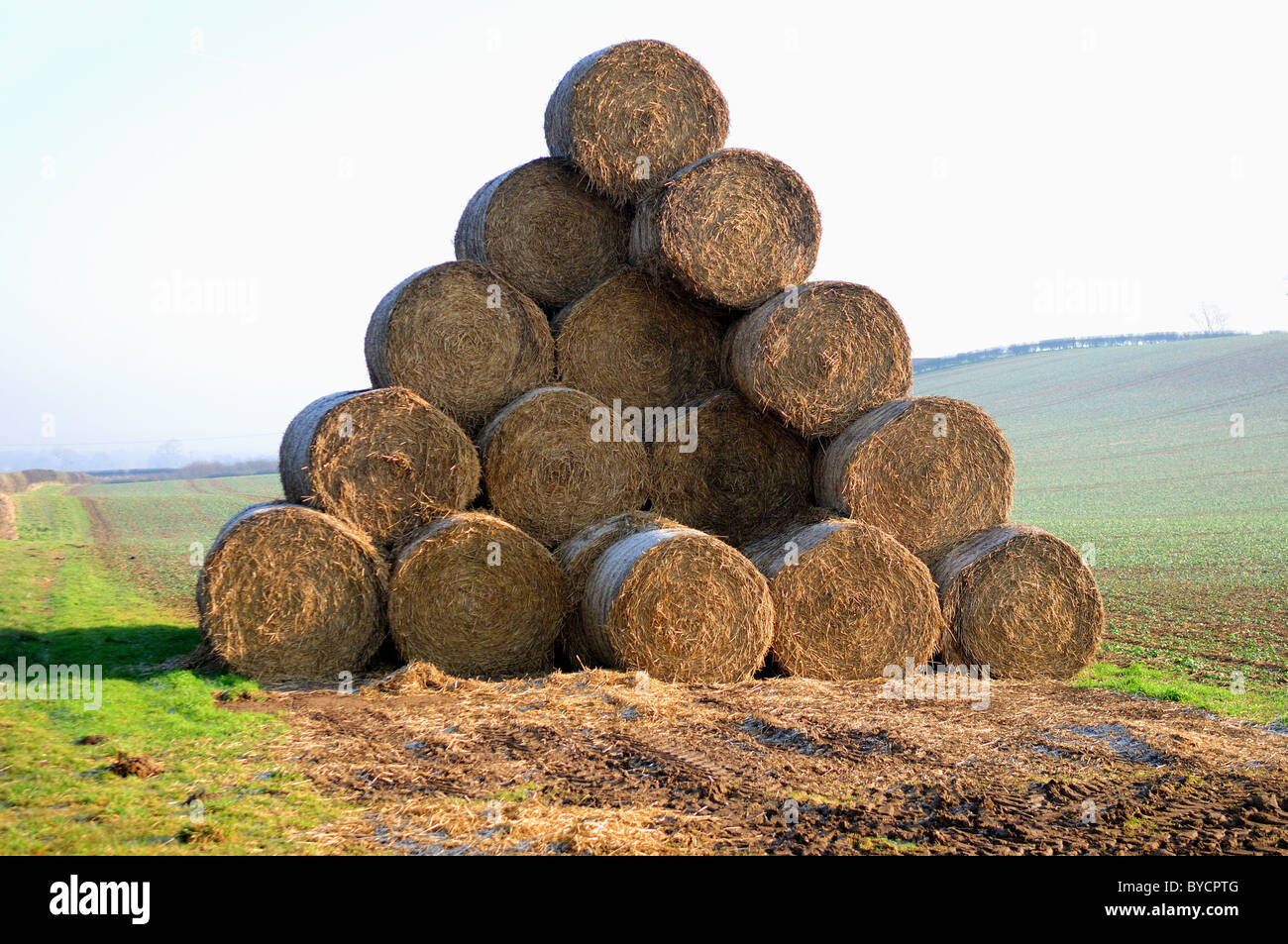 Hay pyramid hi-res stock photography and images - Alamy