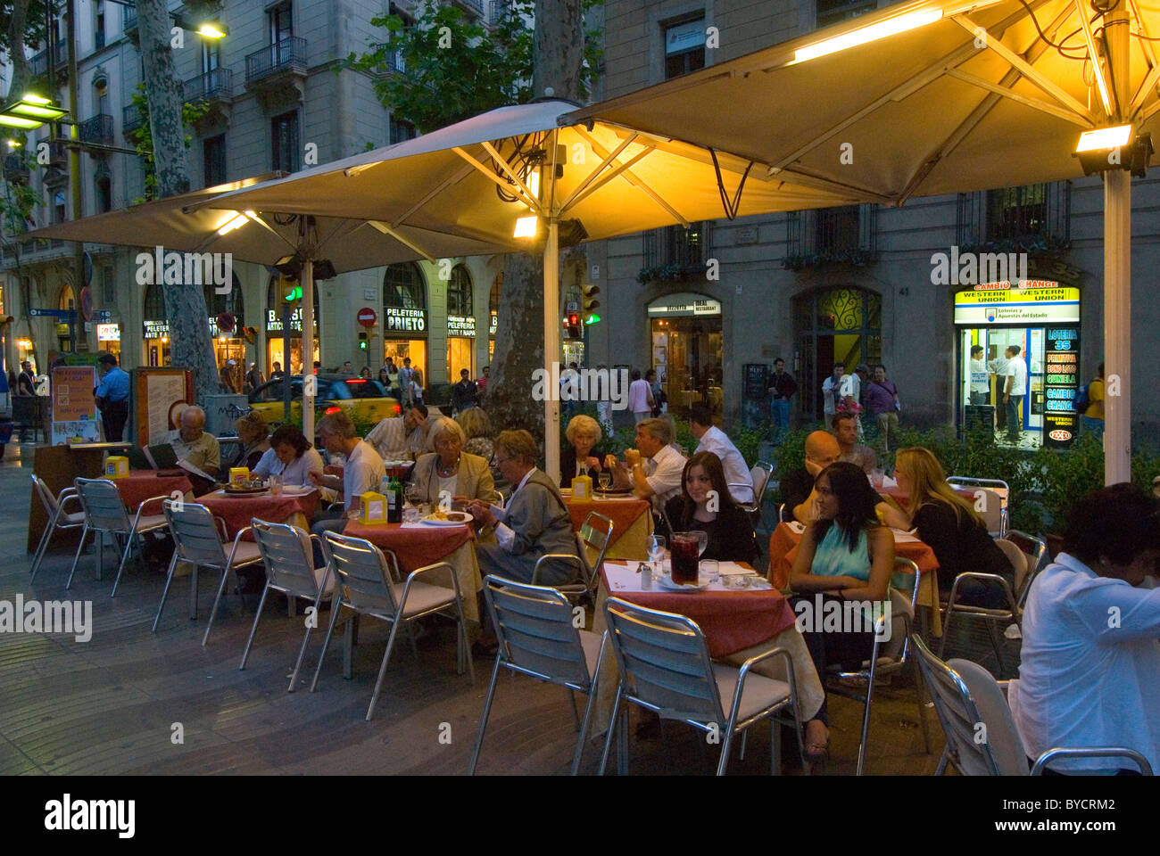 Streetrestaurant, La Rambla, Barcelona, Spain Stock Photo - Alamy