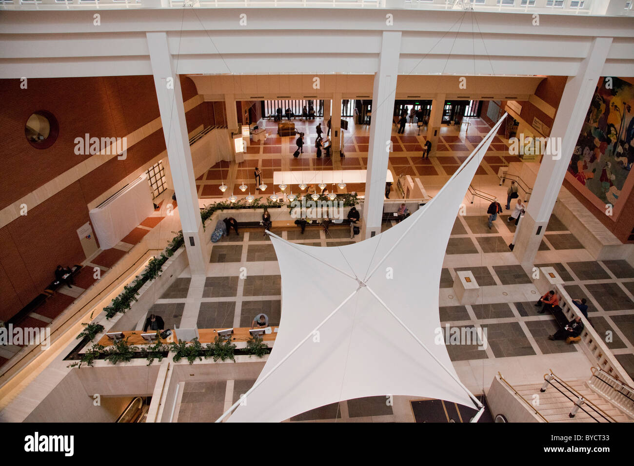 British library london hi-res stock photography and images - Alamy