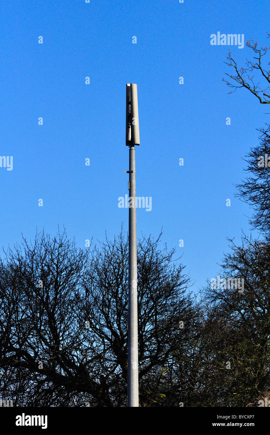 Mobile radio mast hi-res stock photography and images - Alamy