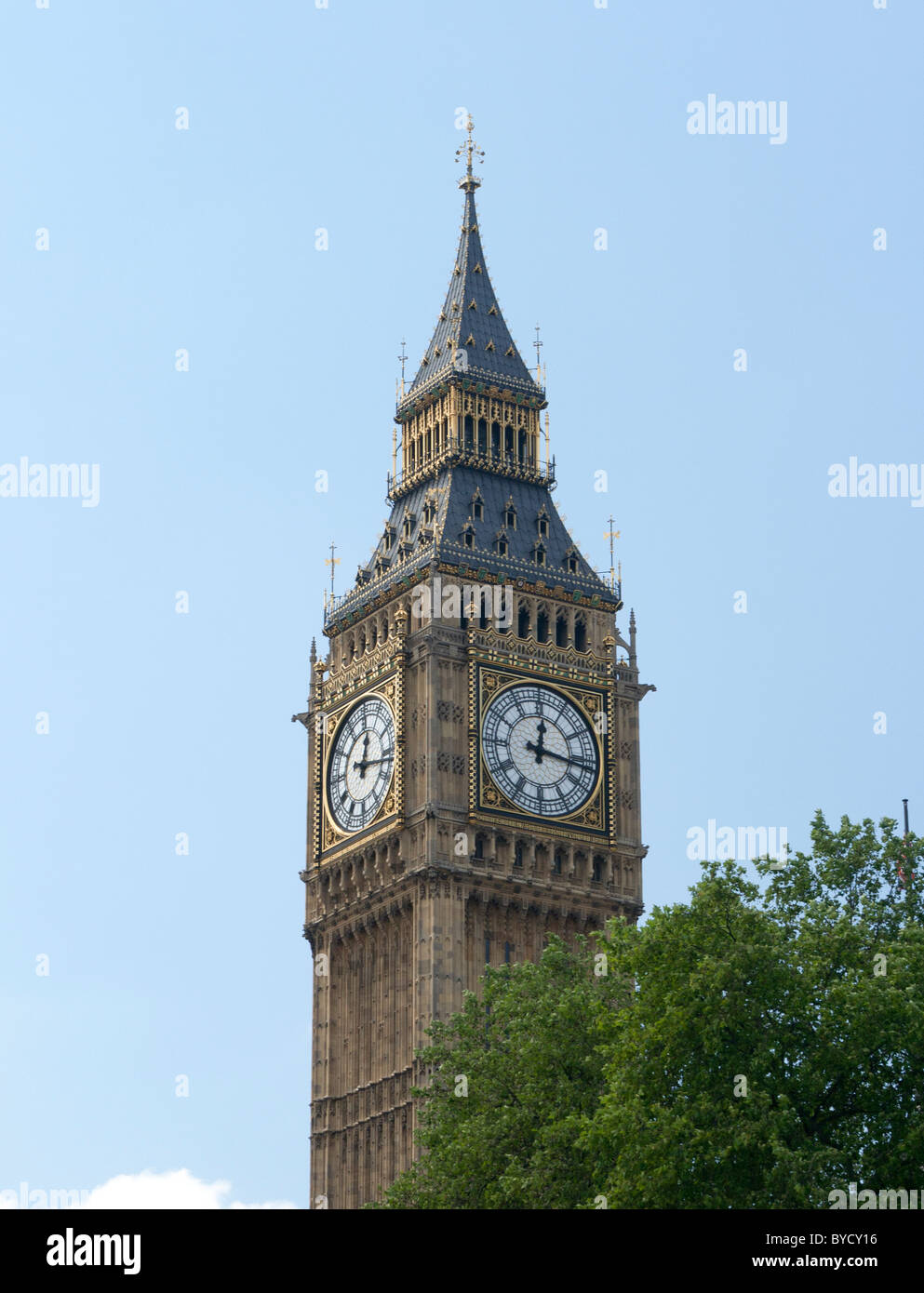 Gilt clock tower hi-res stock photography and images - Alamy