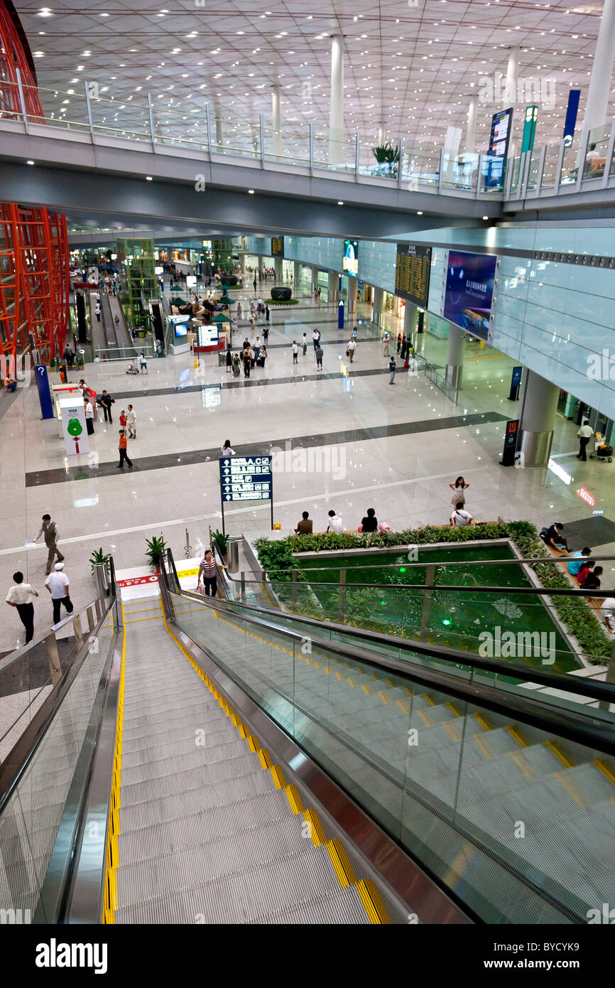 Interior of Beijing Capital Airport Terminal 3. JMH4817 Stock Photo - Alamy