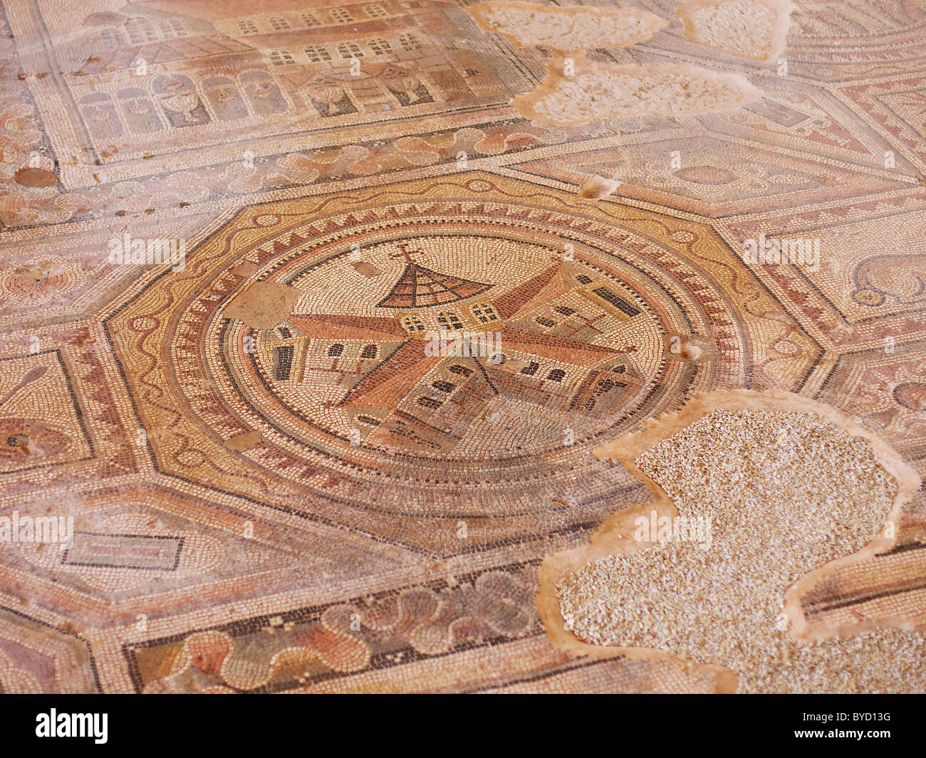 Syrian tiles hi-res stock photography and images - Alamy