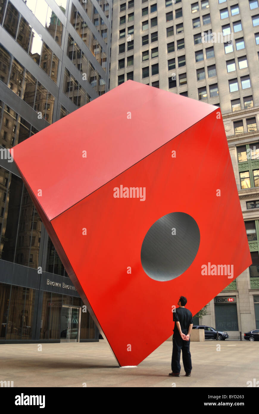 New buildings in cube hi-res stock photography and images - Alamy