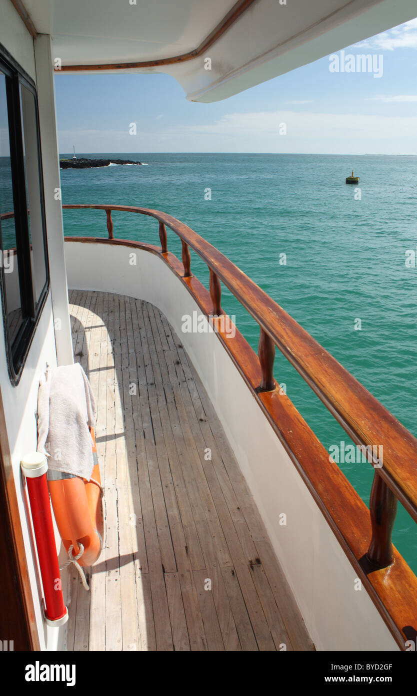 Wooden handrail boat hi-res stock photography and images - Alamy