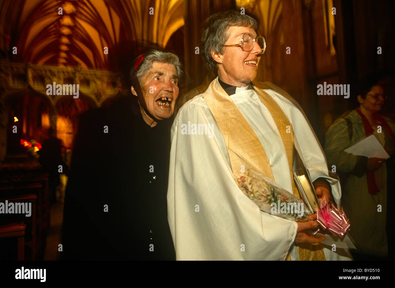 Ordained women hi-res stock photography and images - Alamy